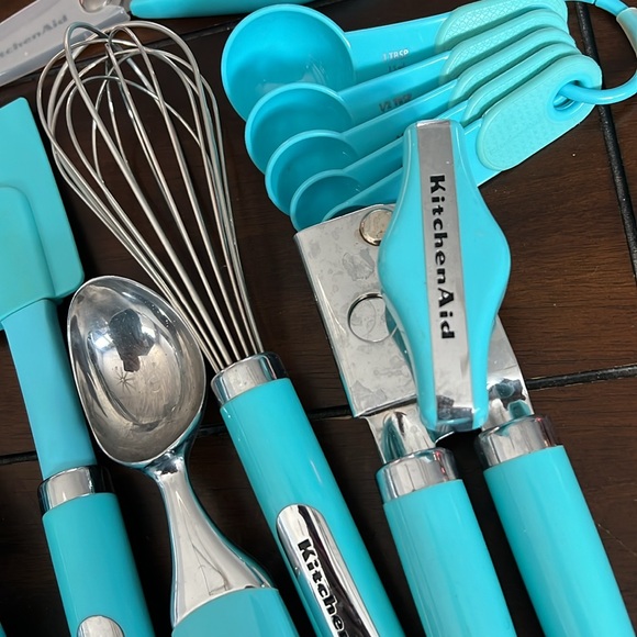 KitchenAid | Kitchen | Lot Of 9 Kitchenaid Kitchen Utensils Aqua Teal ...